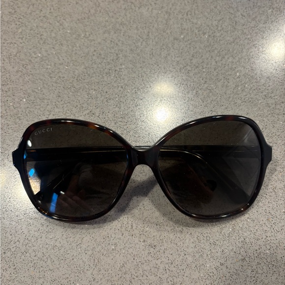 Gucci | Accessories | Gucci Womens Tortoise Shell Sunglasses | Poshmark